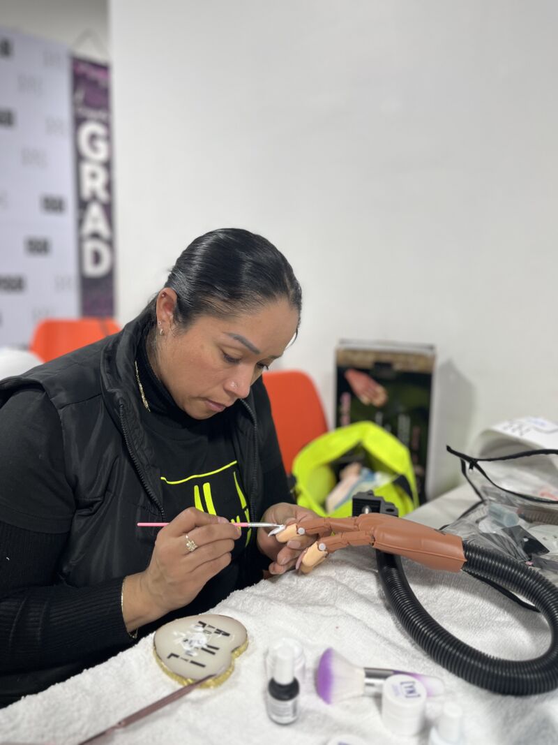 Our Classes - AVL ACADEMY